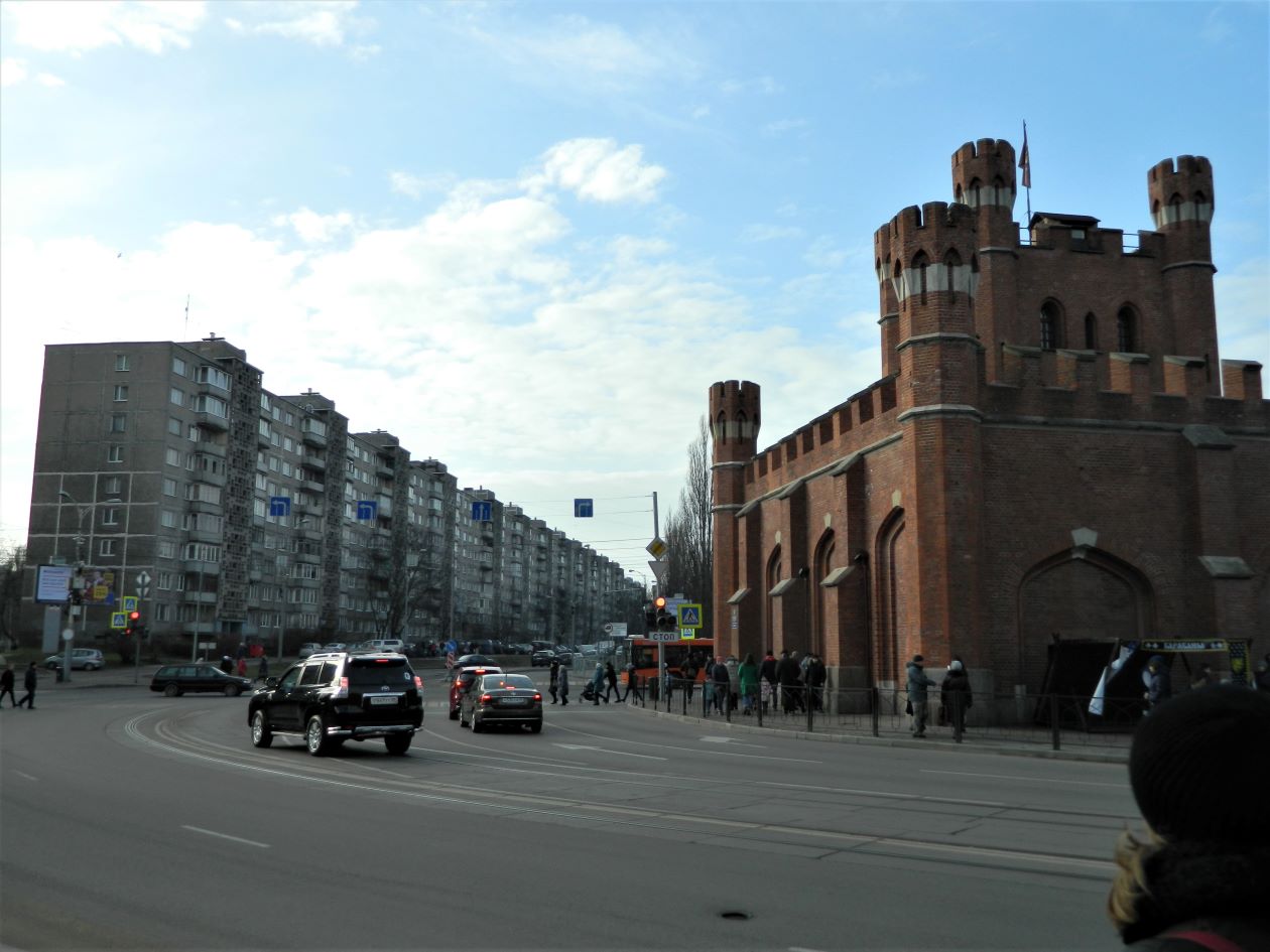 Kaliningrad Architectural Contrasts - Expat in Kaliningrad, Russia