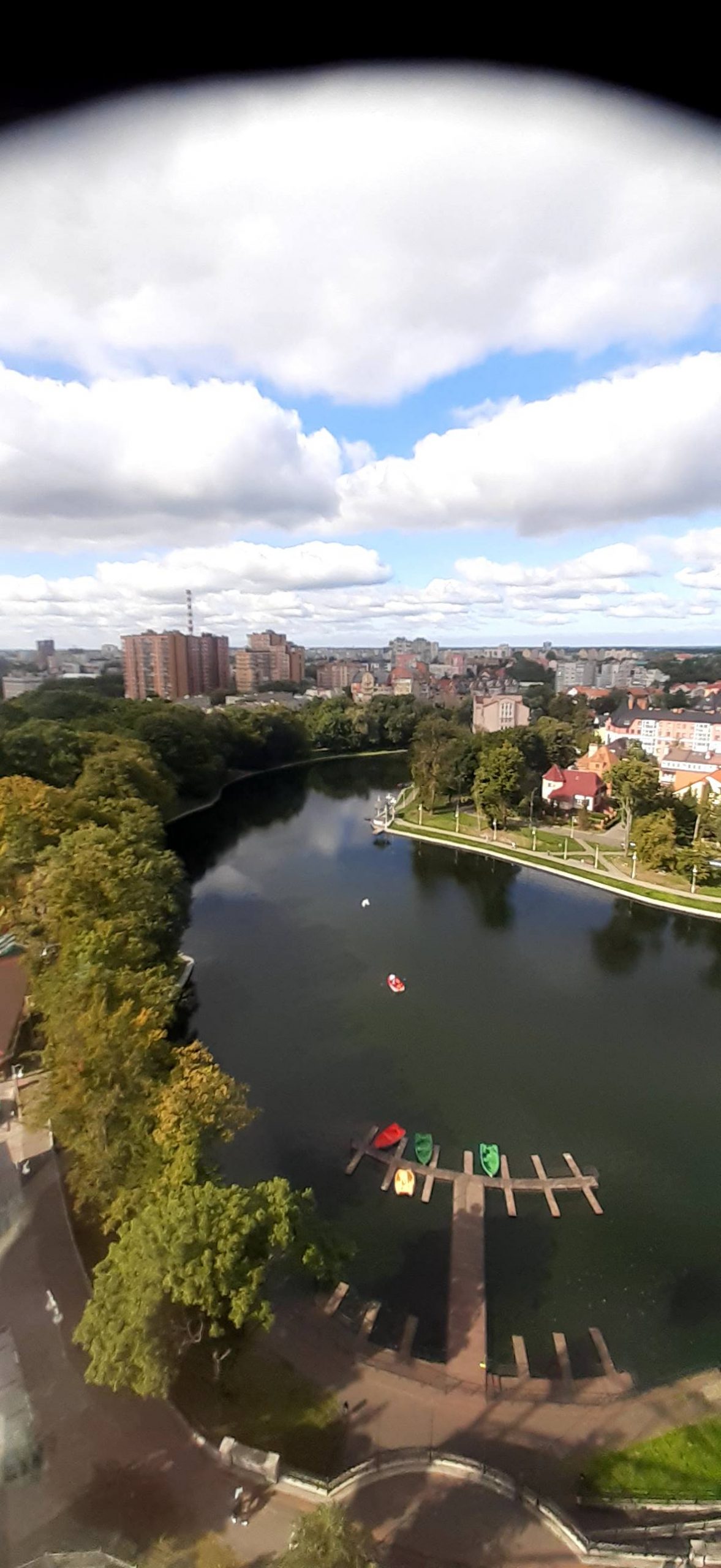 Kaliningrad Ferris Wheel at Youth Park - Expat in Kaliningrad, Russia