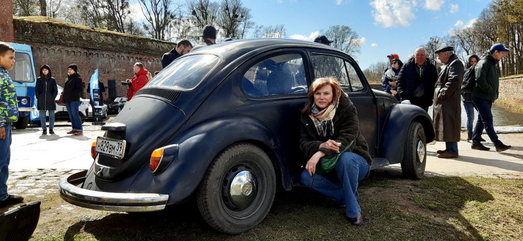 Fort XI Kaliningrad Hosts Retro Car Club Day - Expat in Kaliningrad, Russia